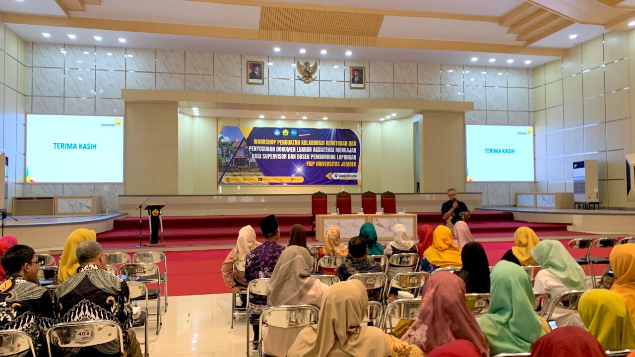 Workshop Penguatan Kolaborasi, Penyusunan Dokumen Luaran Asistensi ...