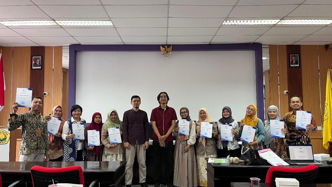 Dosen PBSI UNEJ Sukses Ikuti Uji Sertifikasi Associate Data Scientist ...